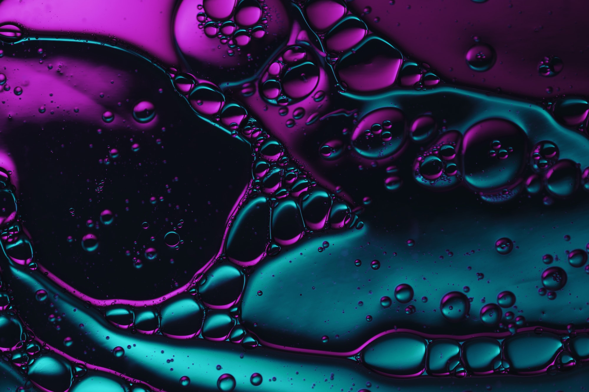abstract liquid background in colorful neon light – dot-arc.com